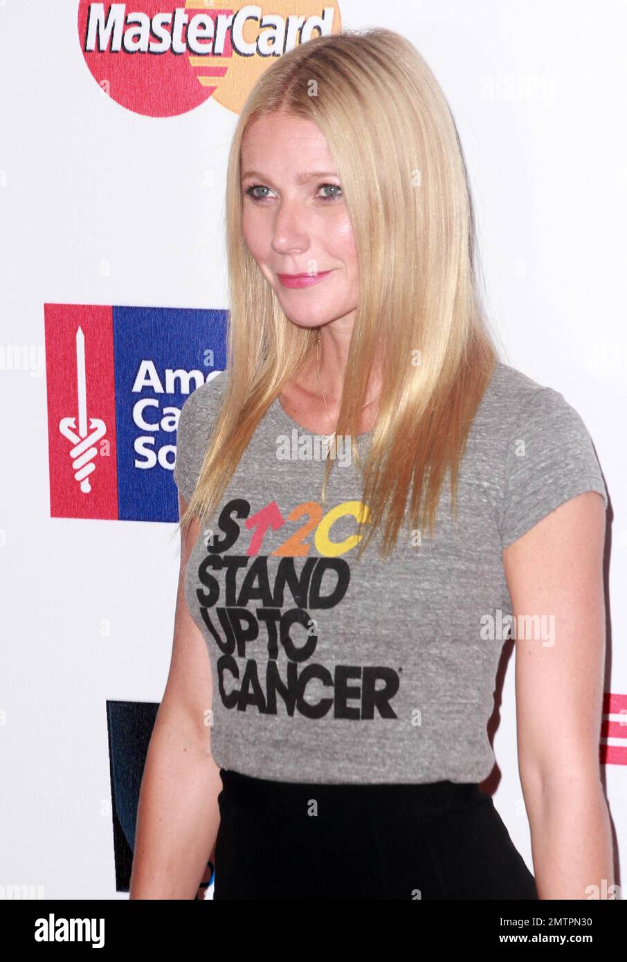 Gwyneth Paltrow bei den Hollywood Unites für den Biennial Stand Up to ...