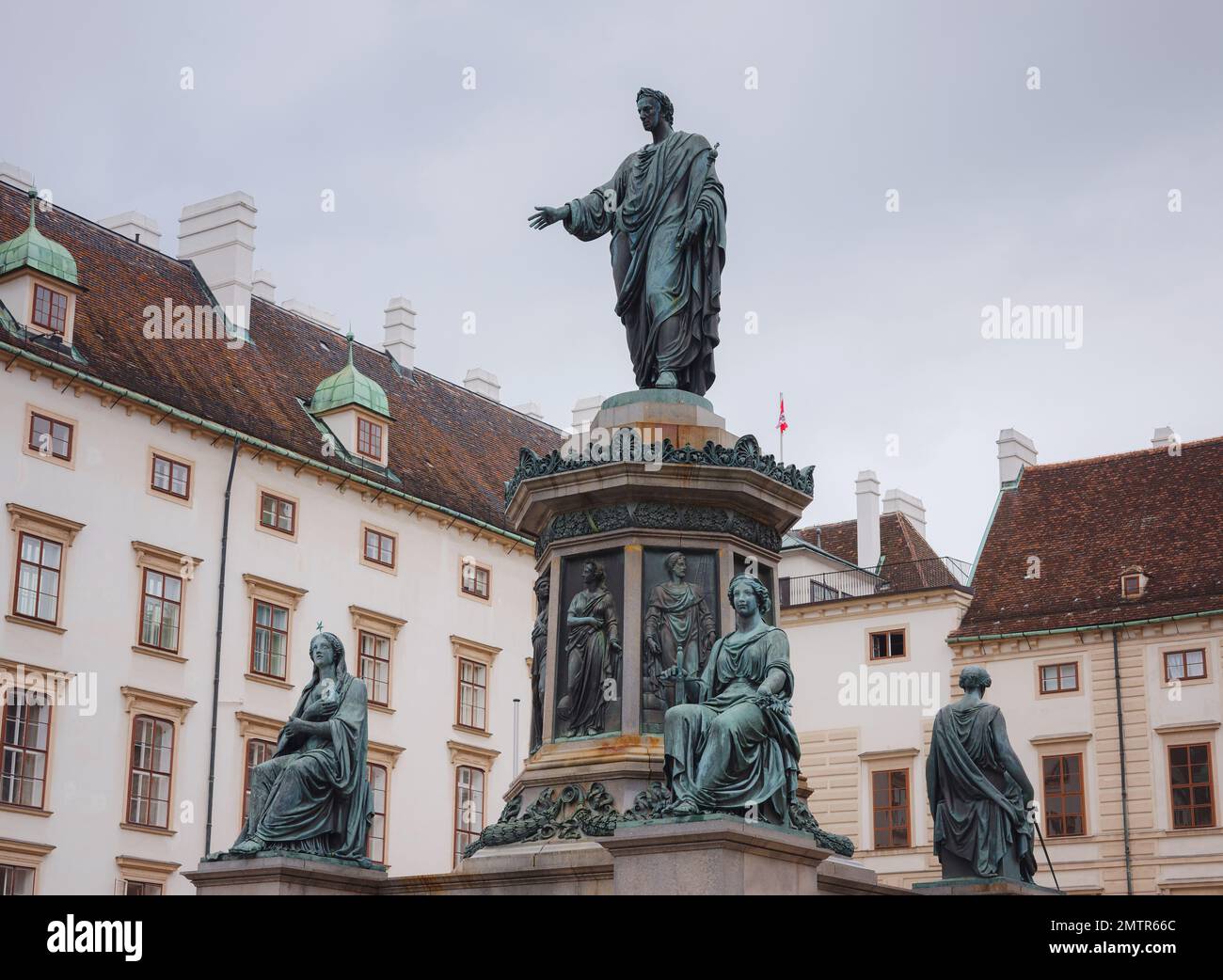 Innerer Burghof des Hofburger Kaiserpalastes, Teil der Hofburg mit ...