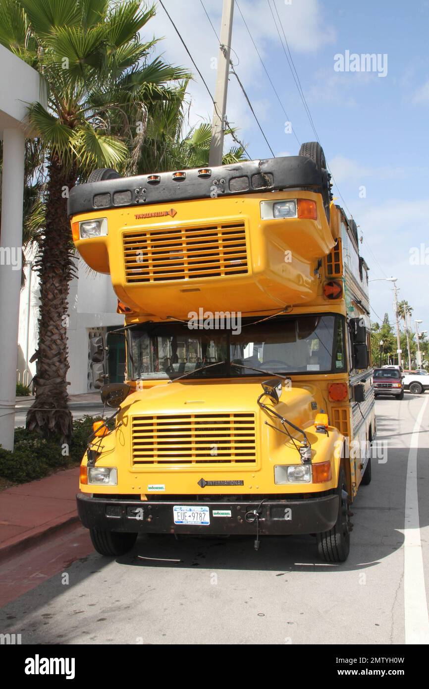 EXKLUSIV!! Dieser bizarre US-Schulbus verleiht dem Begriff ...