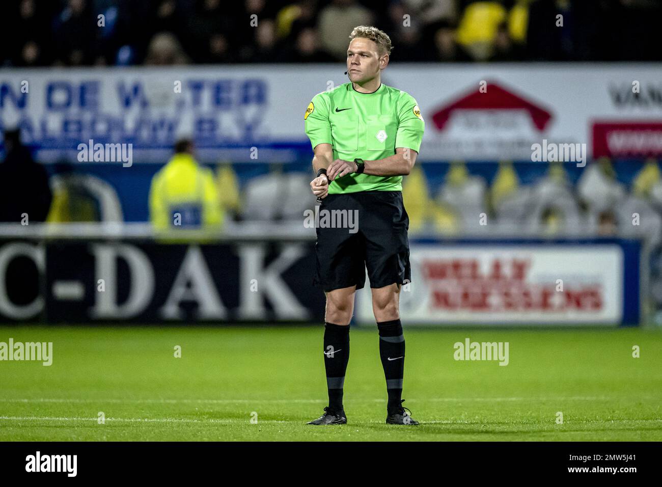WAALWIJK , Niederlande, 01-02-2023, Fußball, Mandemakers Stadium ...