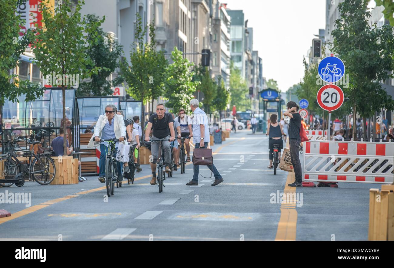 Berlin autofrei -Fotos und -Bildmaterial in hoher Auflösung – Alamy