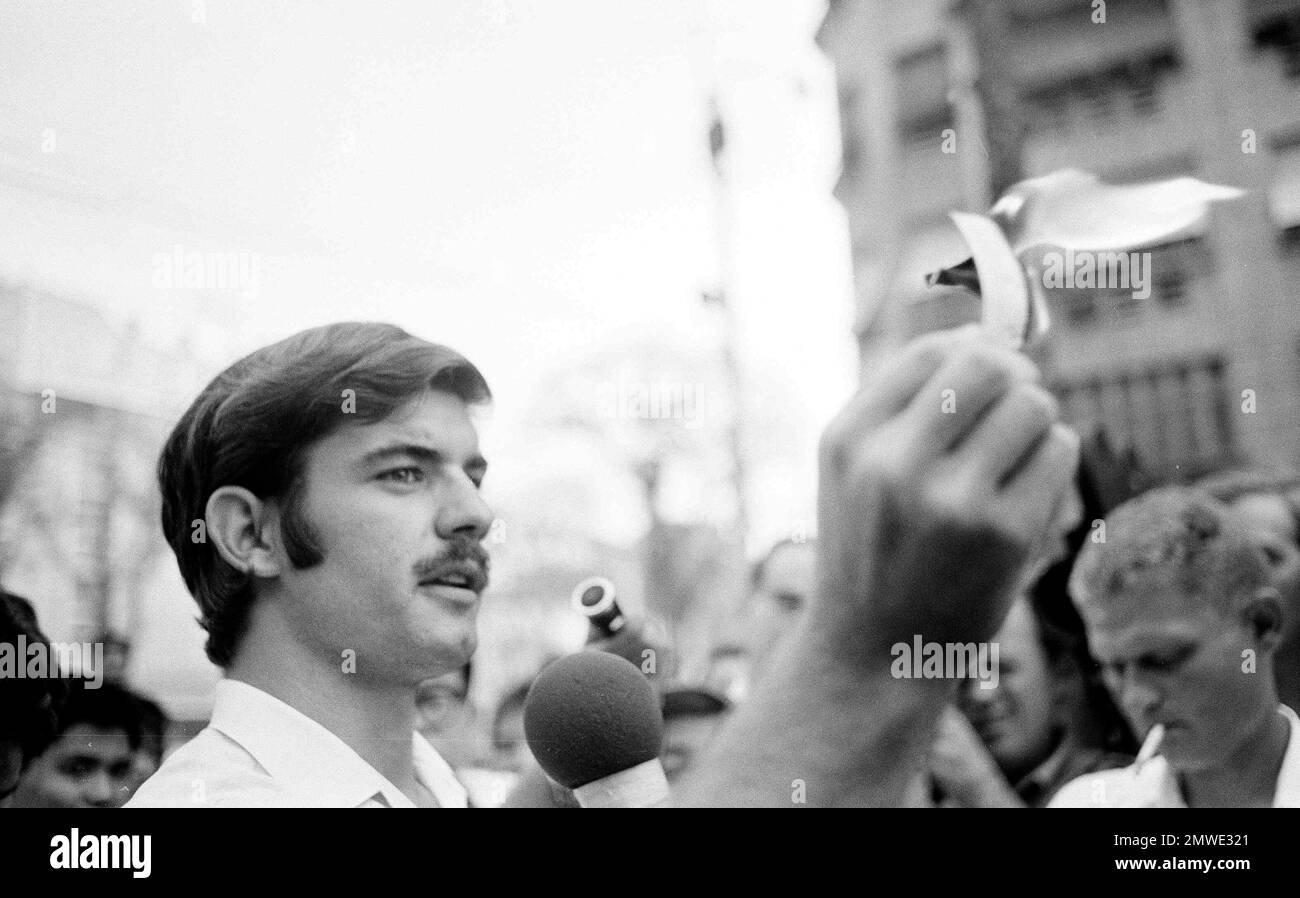 Mark W. Rankin, 23, of Annapolis, Md., publicly burns his draft card in ...