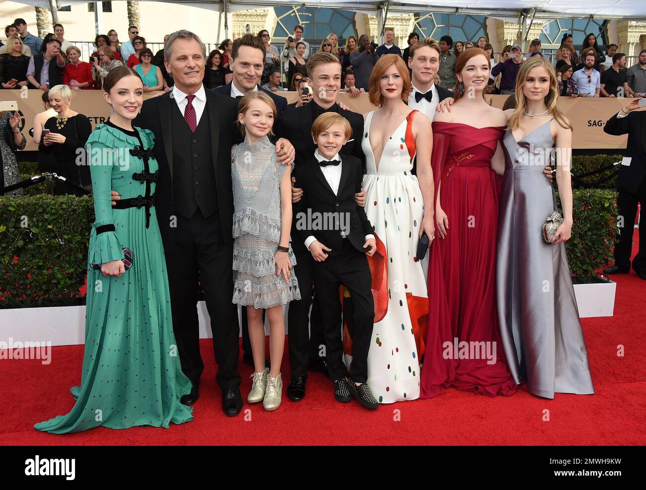 The cast of "Captain Fantastic," from left, Samantha Isler, Viggo ...