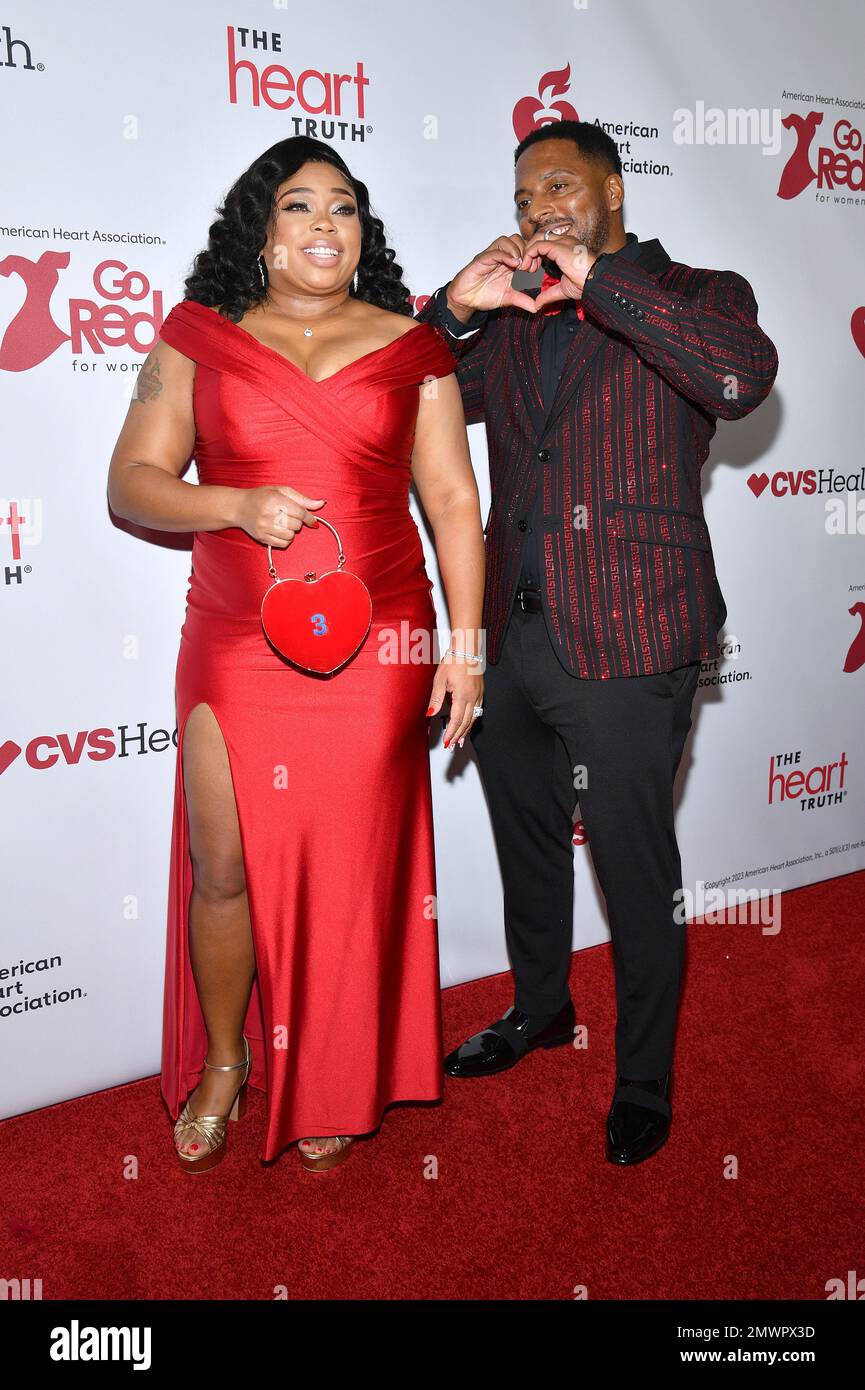 New York, NY, 1. Februar 2023. Nina Hamlin und Mario Hamlin, Eltern von ...