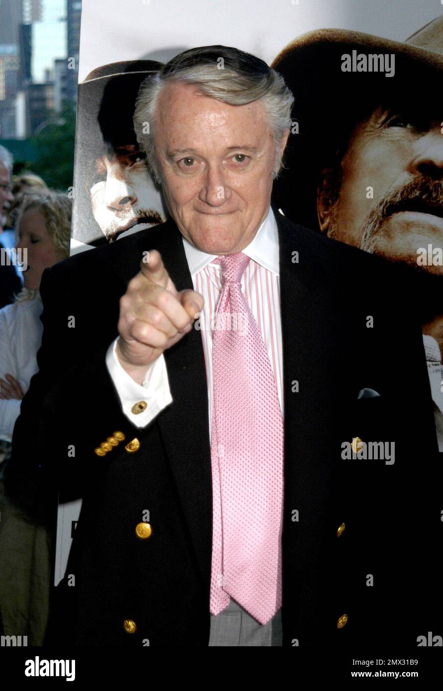 FILE - In this June 13, 2006 file photo, actor Robert Vaughn arrives for the premiere of "Broken ...