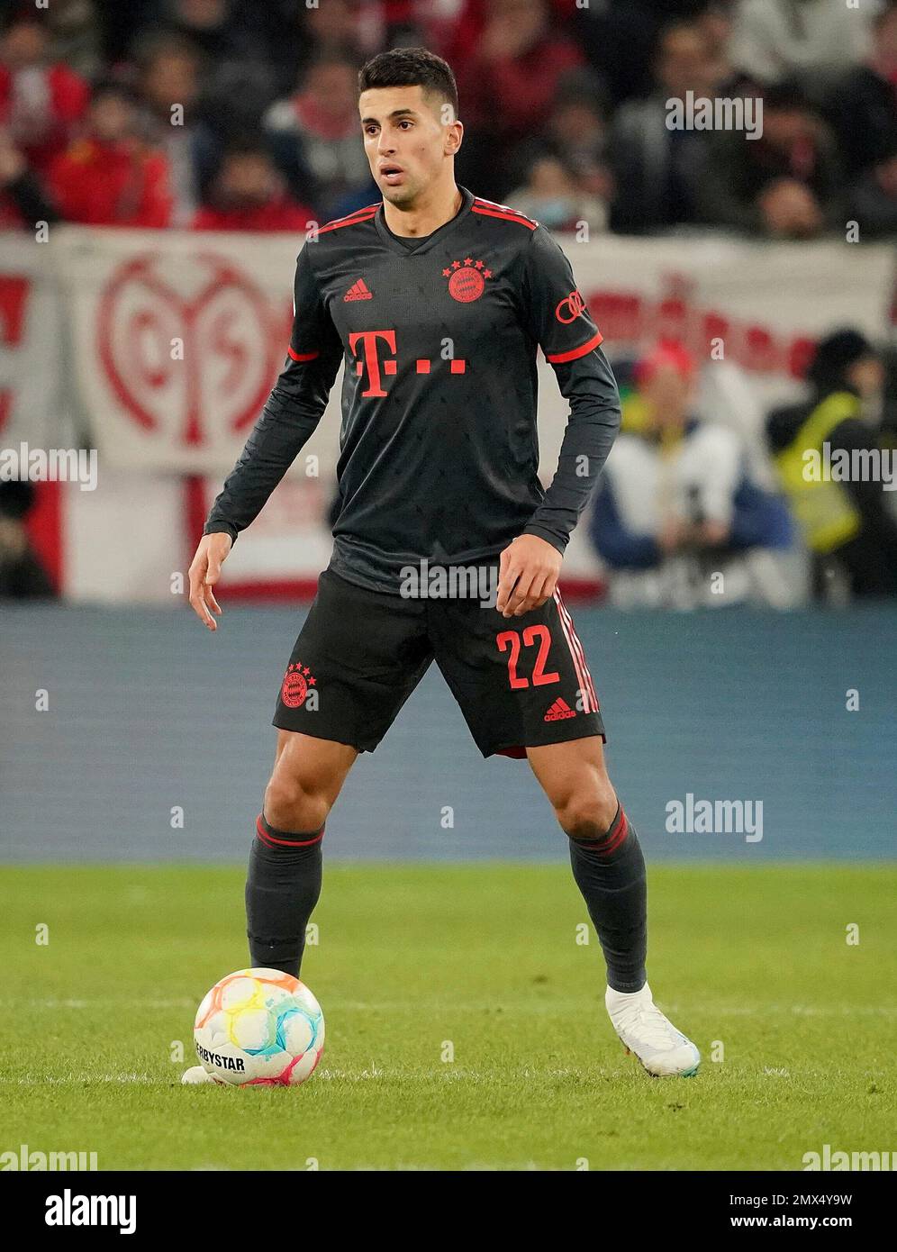 22 joao cancelo -Fotos und -Bildmaterial in hoher Auflösung – Alamy