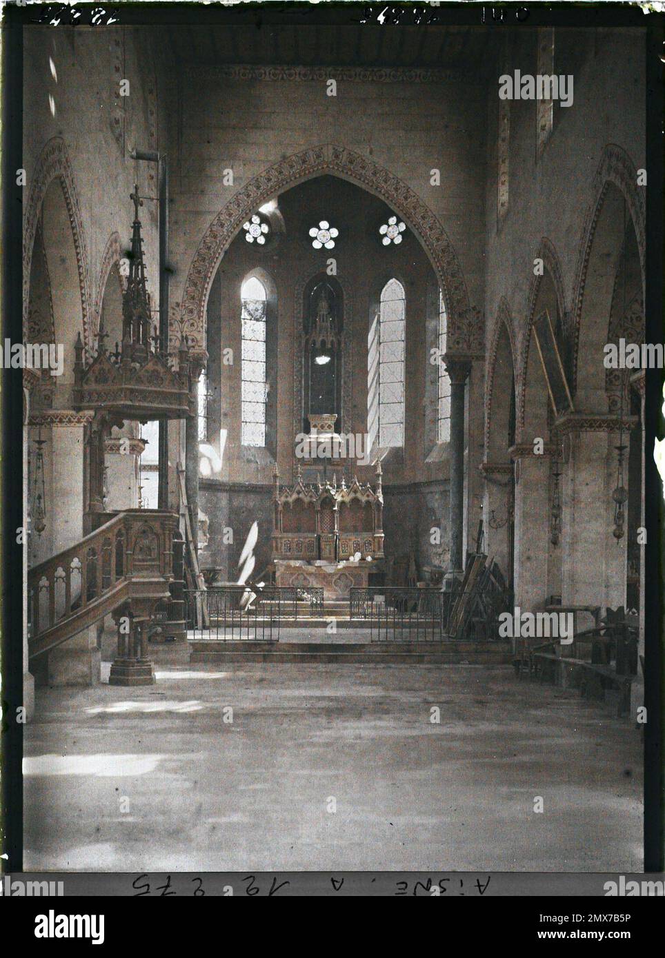 Saint waast kirchendatierung -Fotos und -Bildmaterial in hoher ...