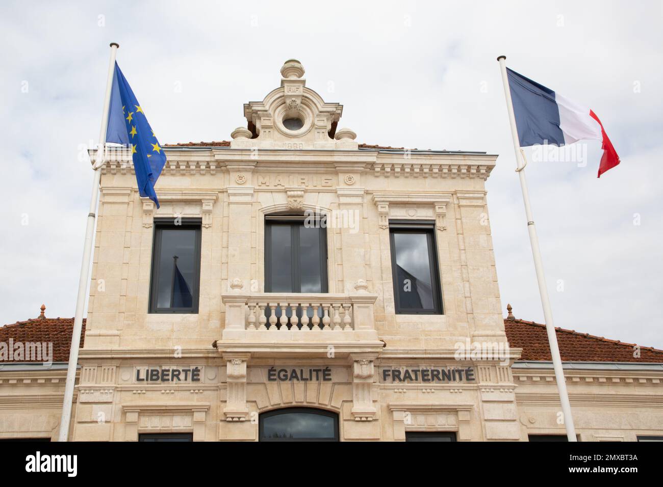 Liberte egalite fraternite republique francaise -Fotos und ...