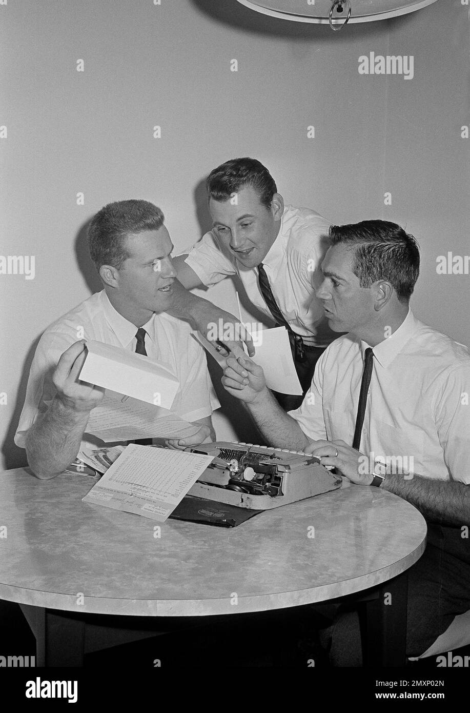 Bobby Richardson, Yankees second baseman who writes a daily World ...