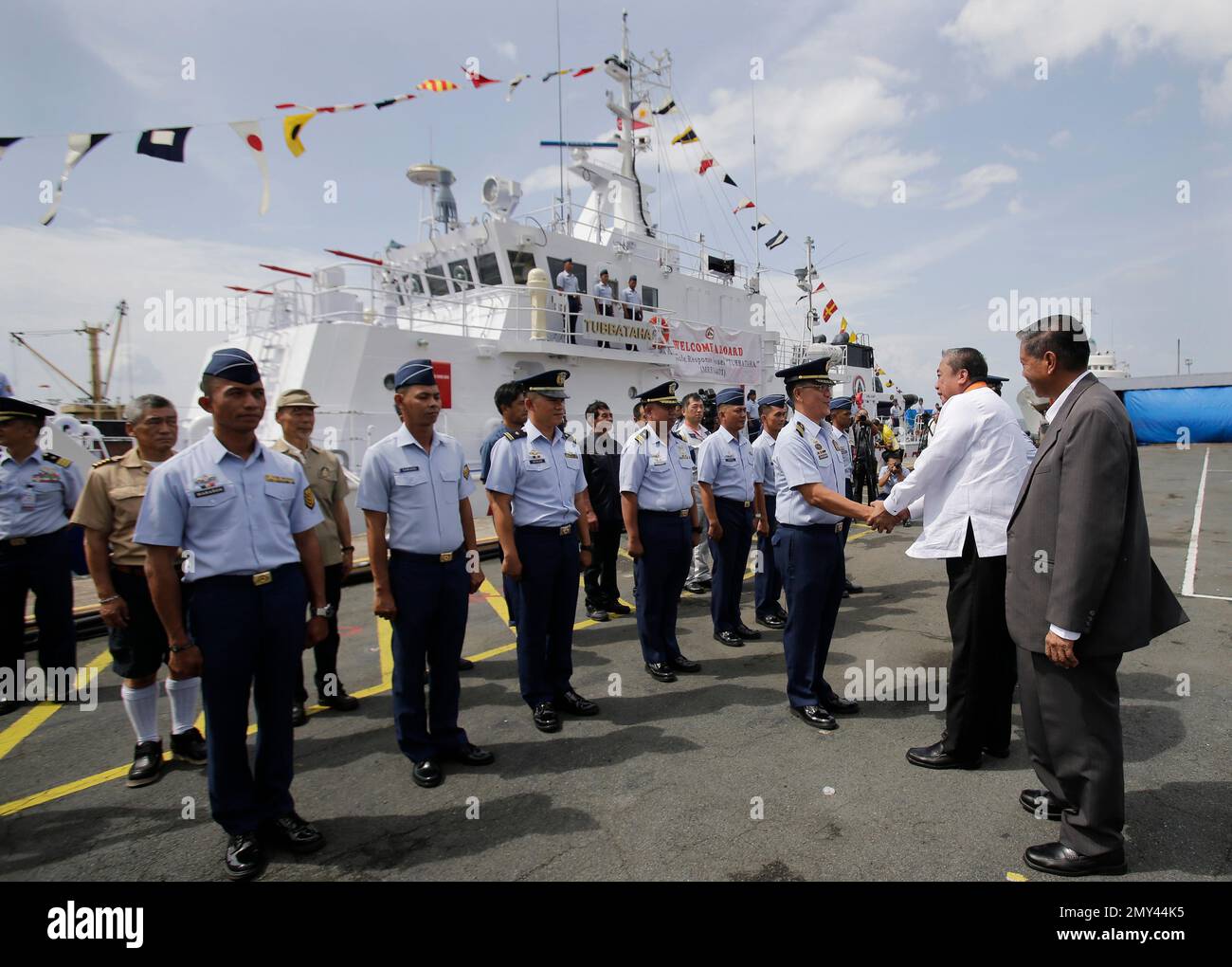 Philippine Transportation and Communications Secretary Arthur Tugade ...