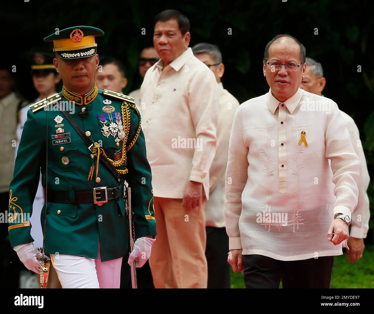 New Philippine President Rodrigo Duterte, center, watches as outgoing ...