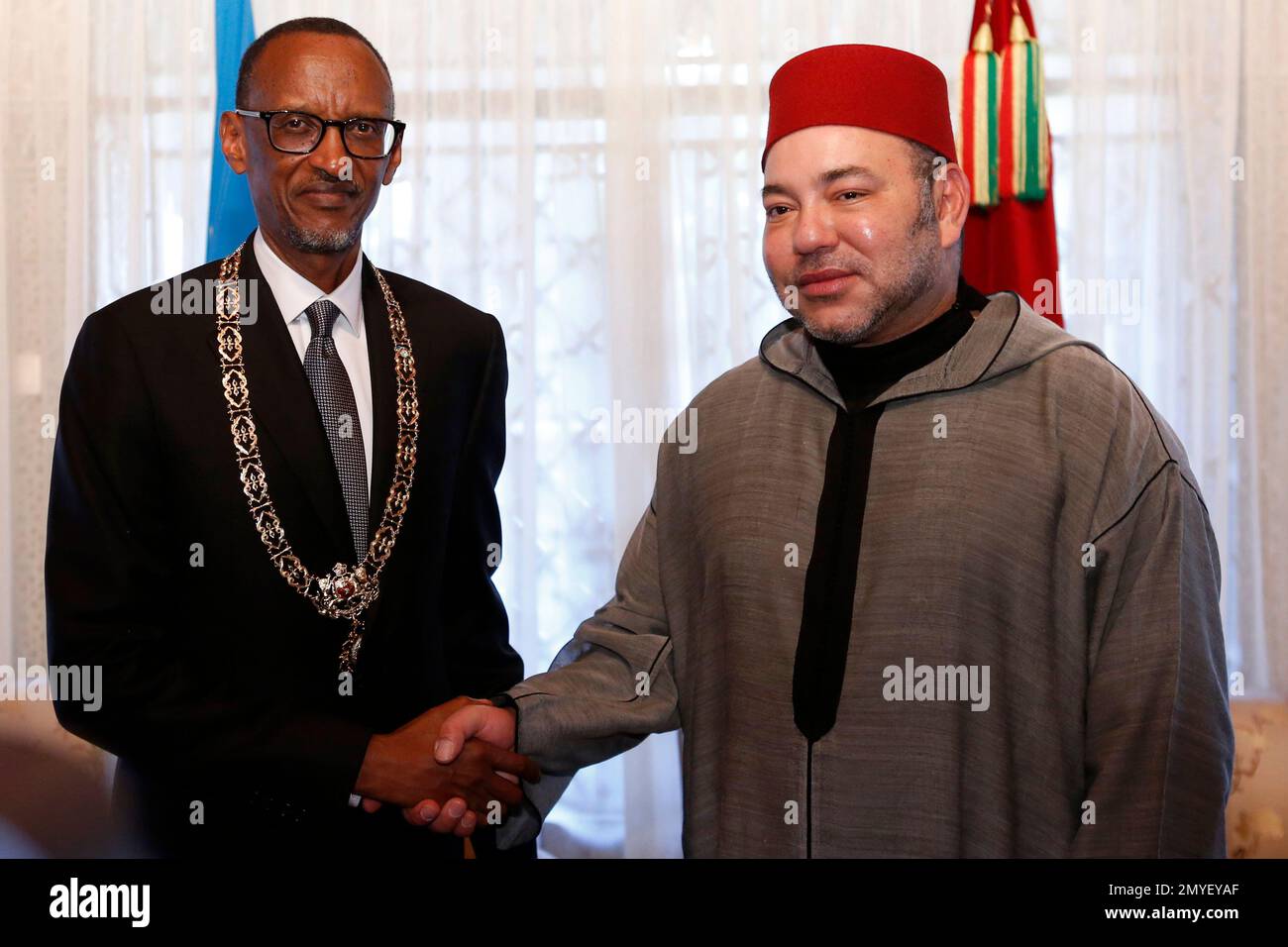 Morocco's King Mohammed VI, right and Rwanda's President Paul Kagame ...