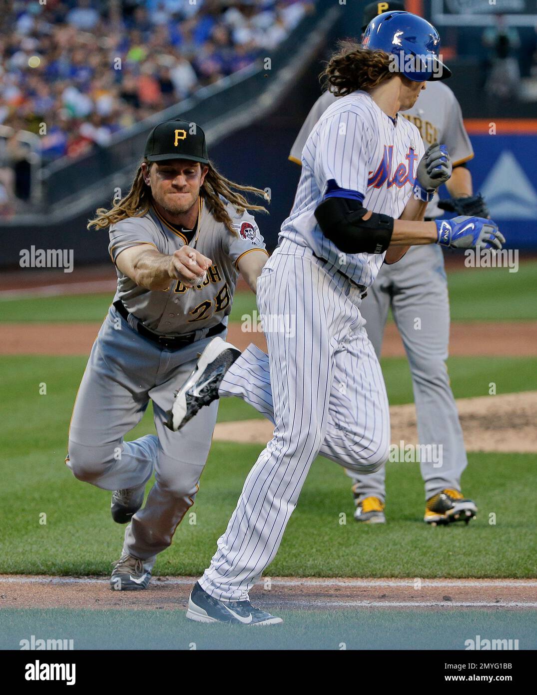 ADDS JACOB deGROM WAS THROWN OUT AT FIRST - Pittsburgh Pirates first ...