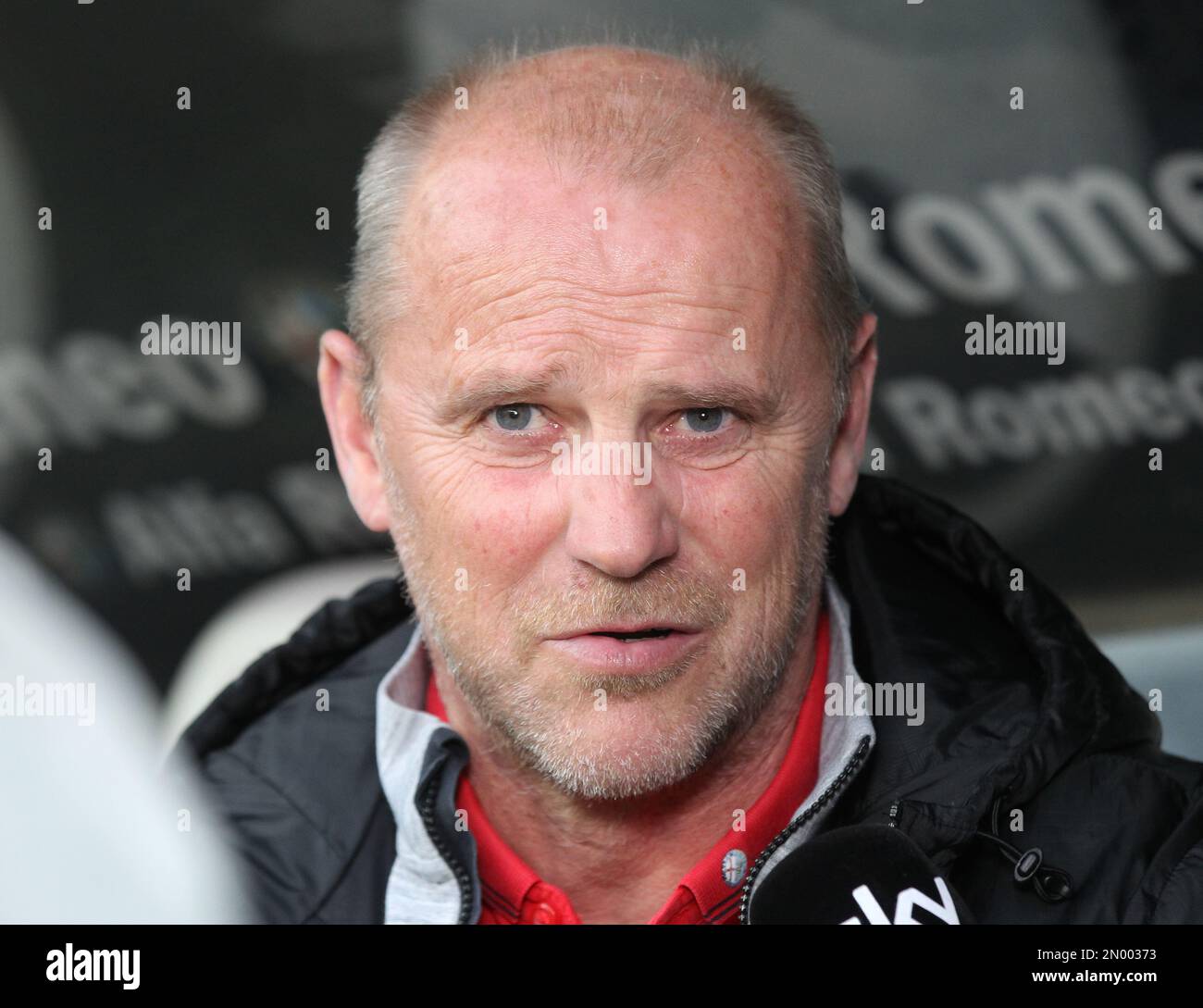 FILE - In this April 17, 2005 file photo then s Frankfurt's head coach ...