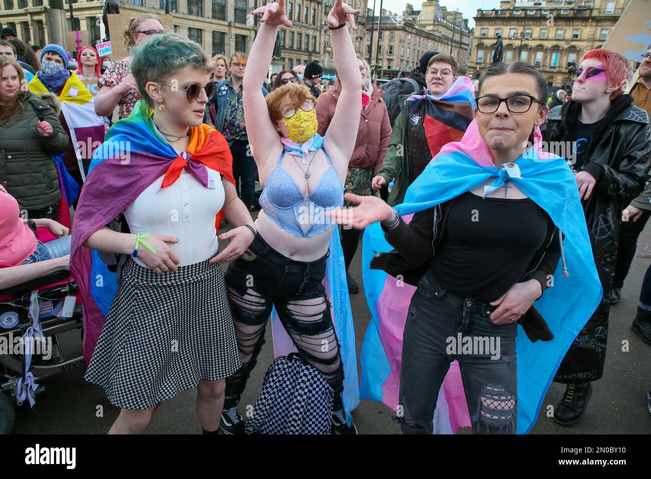 Glasgow, Großbritannien. 5. Februar 2023. Mehrere hundert Menschen ...