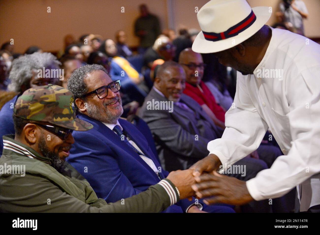 Kommissar der stadt miramar -Fotos und -Bildmaterial in hoher Auflösung ...