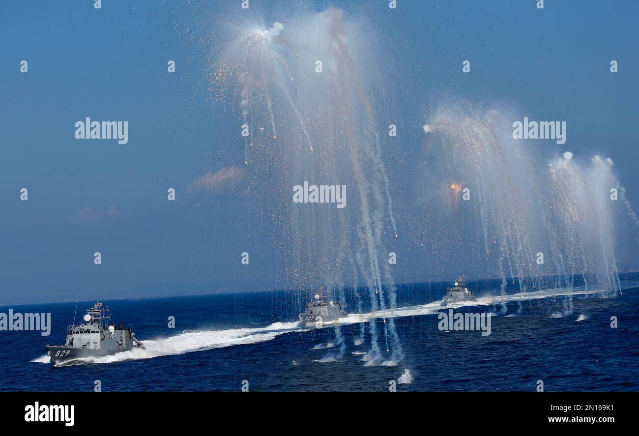 Japan Maritime Self Defense Force's (JMSDF) patrol guided missile ships ...