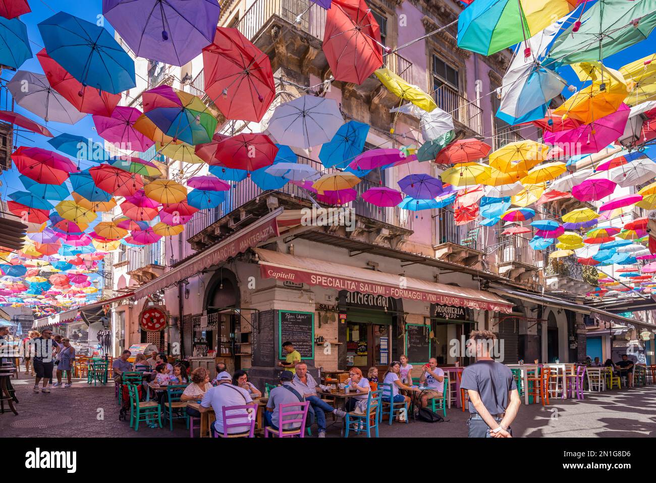 über gisira -Fotos und -Bildmaterial in hoher Auflösung – Alamy