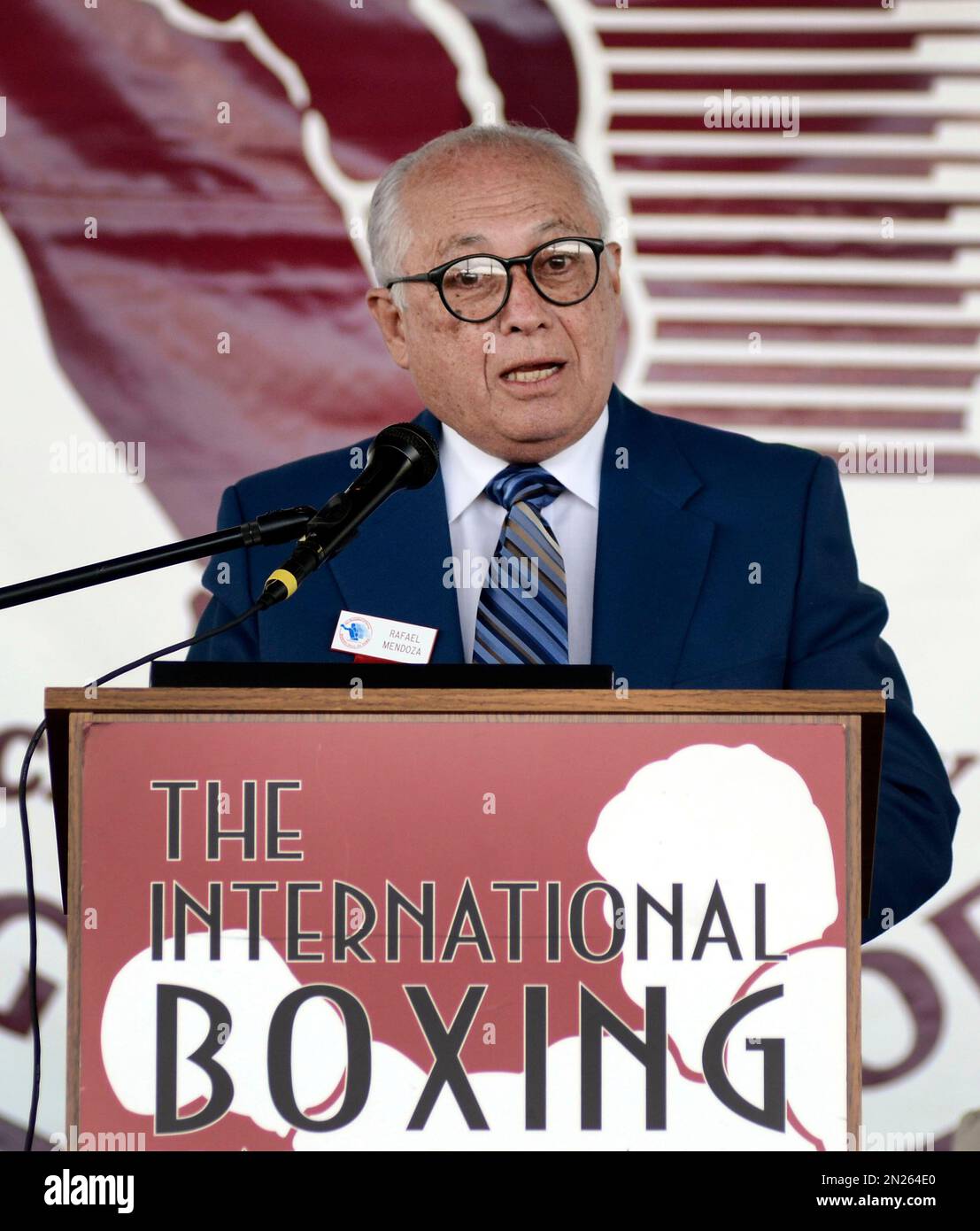 International Boxing Hall of Fame inductee, Rafael Mendoza, gives his ...