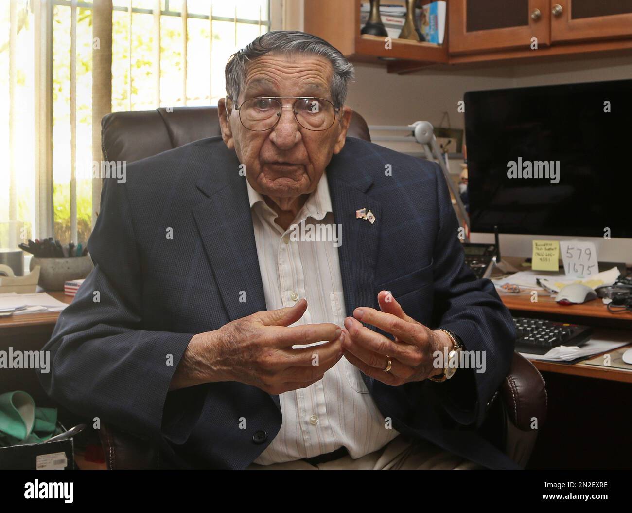 Lester Tenney, a 94-year-old veteran of World War II, talks about the ...