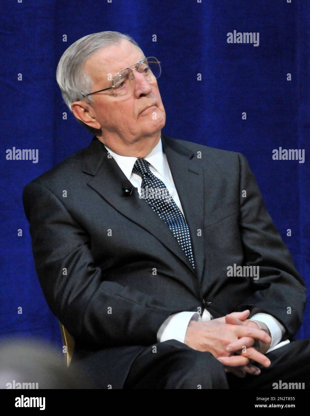 FILE - Former Vice President Walter Mondale listens as Minnesota Gov ...