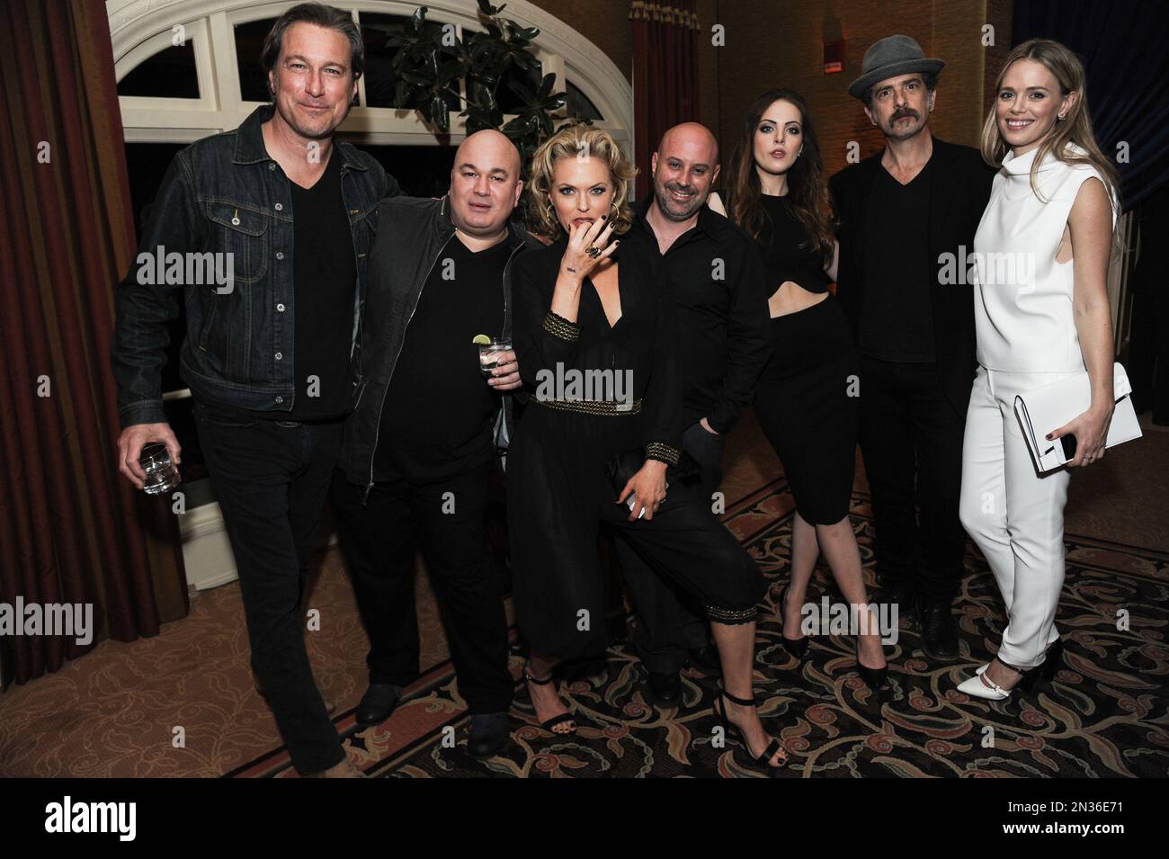 From left, John Corbett, Robert Kelly, Elaine Hendrix, Jim Serpico ...