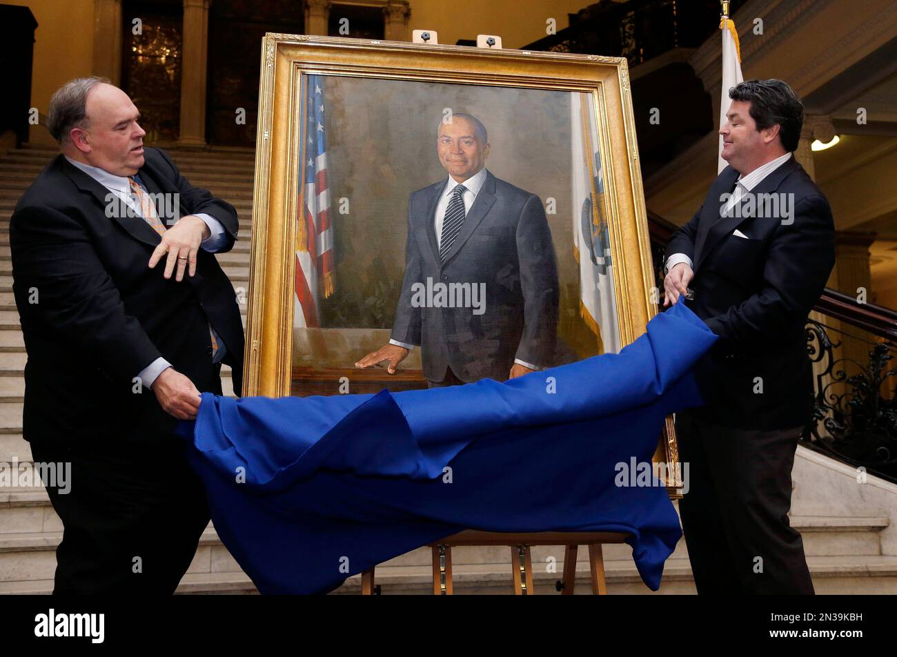 John Walsh, left, and Sean Curran, right, unveil an official state ...