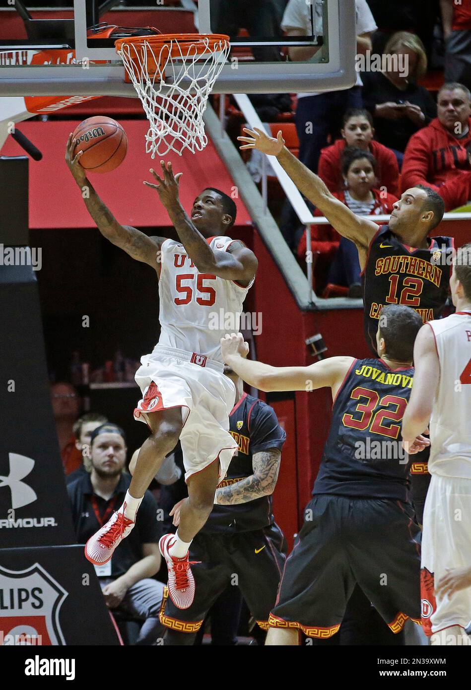 Utah guard Delon Wright (55) shoots as Southern California's Julian ...