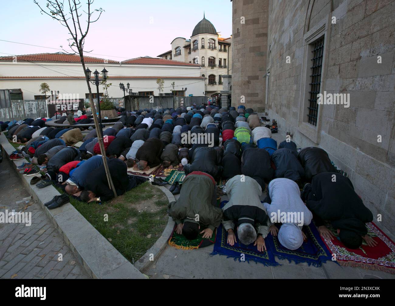 Kosovo Muslims offer Eid al-Adha prayers outside Sultan Mehmet Fatih ...