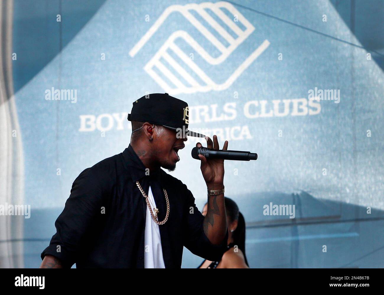 Grammy Award-winning artist Ne-Yo performs during Boys & Girls Clubs of ...