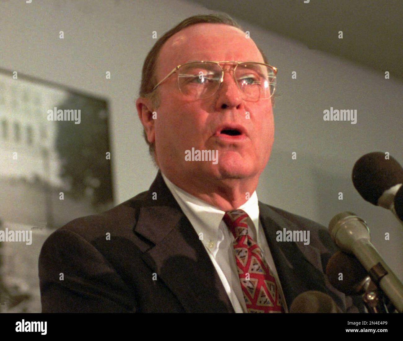 FILE - In this June 30, 1995 file photo, U.S. Sen. Alan Dixon of ...