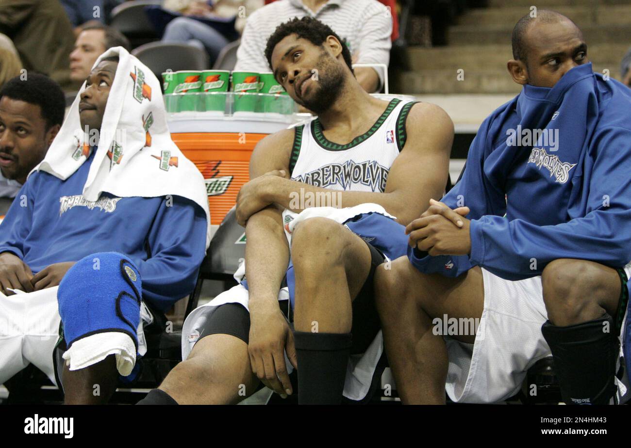 FILE - In this Oct. 27, 2004 file photo, Minnesota Timberwolves ...