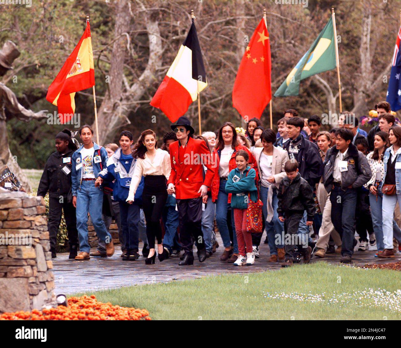 FILE - In this April 18, 1995 file photo, pop star Michael Jackson and ...