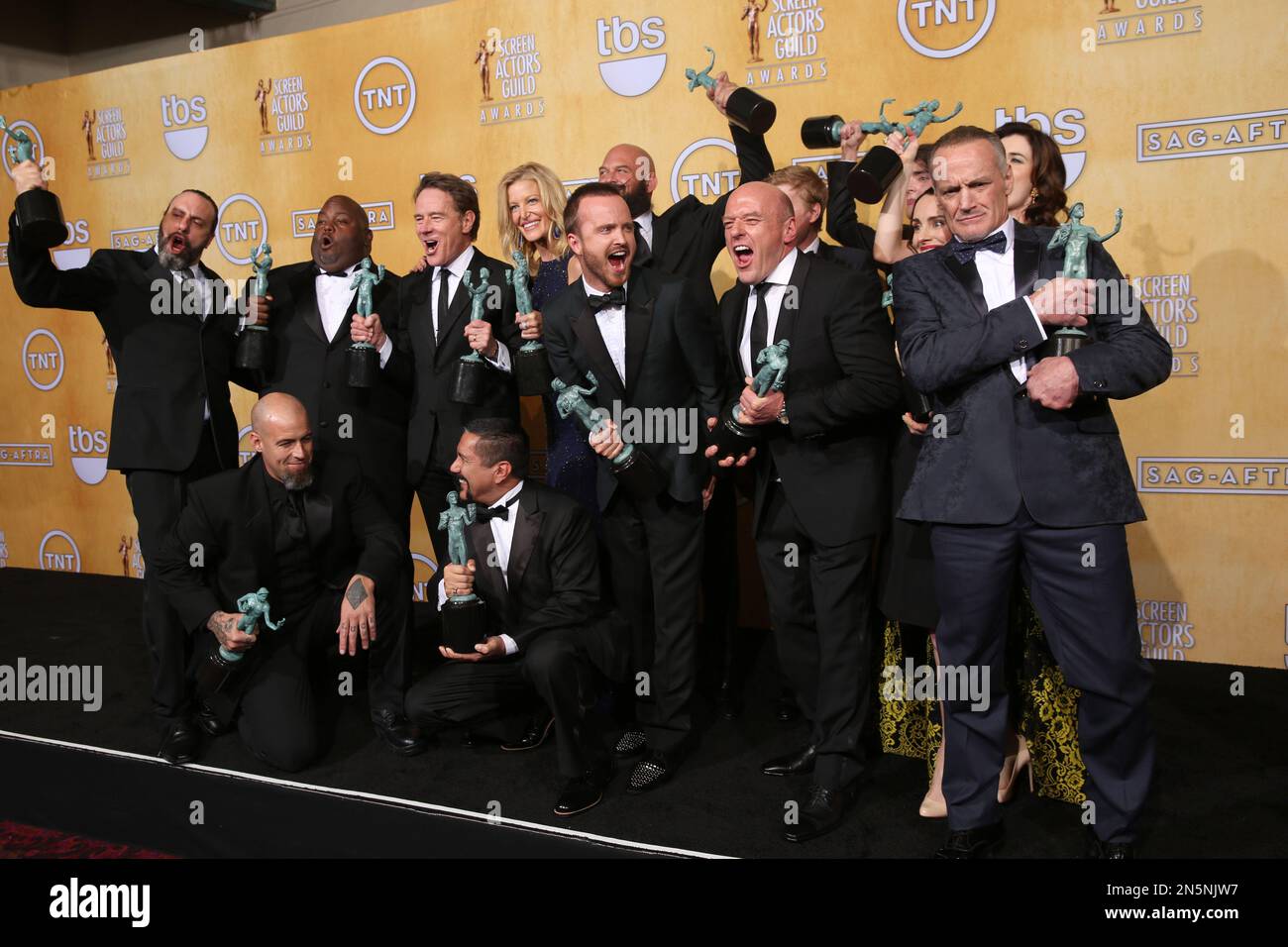 From left, back row Patrick Sane, Lavell Crawford, Bryan Cranston, Anna ...