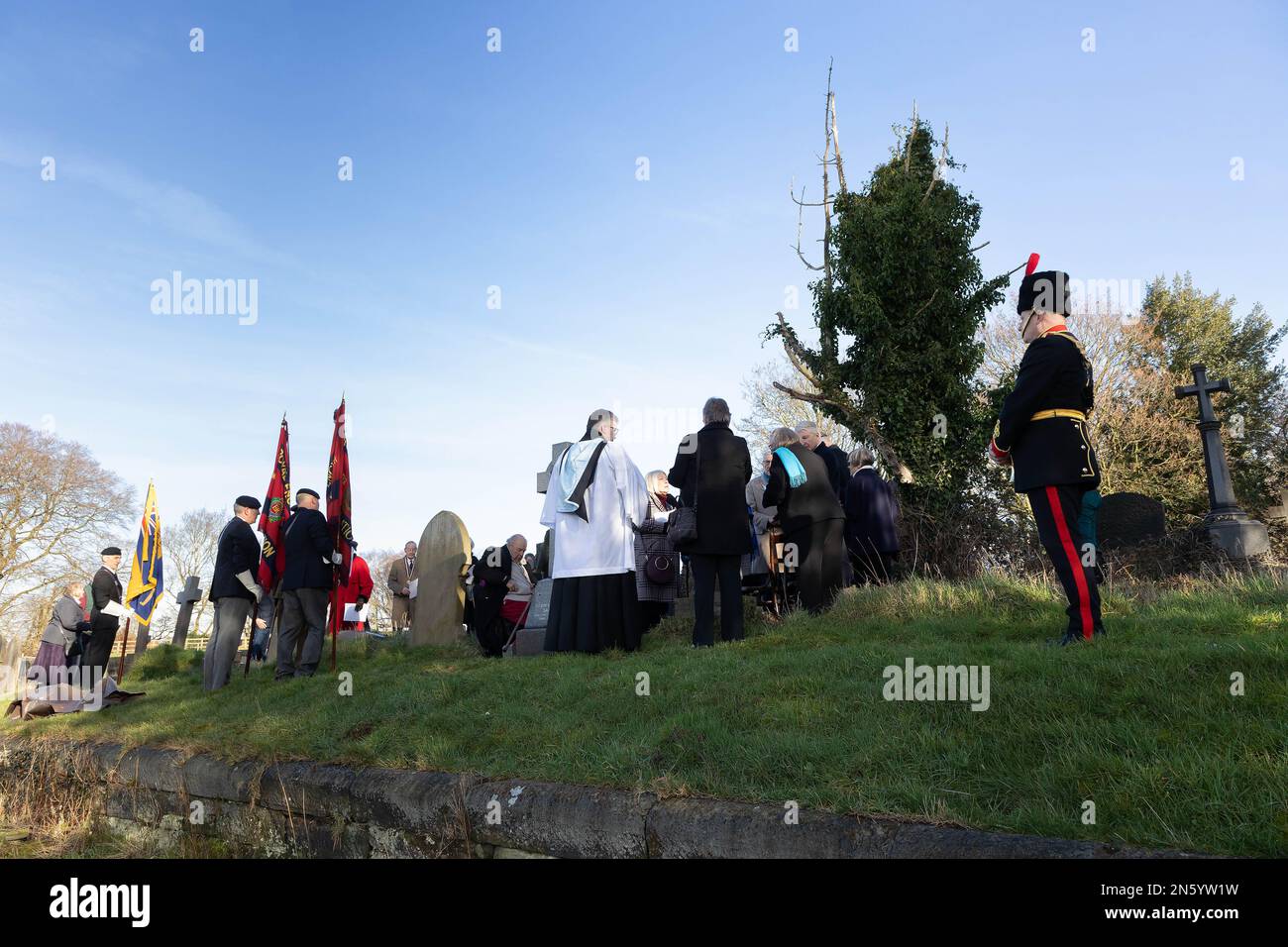 Eine Gedenkfeier auf dem Kirchenfriedhof Rostherne für den SAS-Soldaten ...