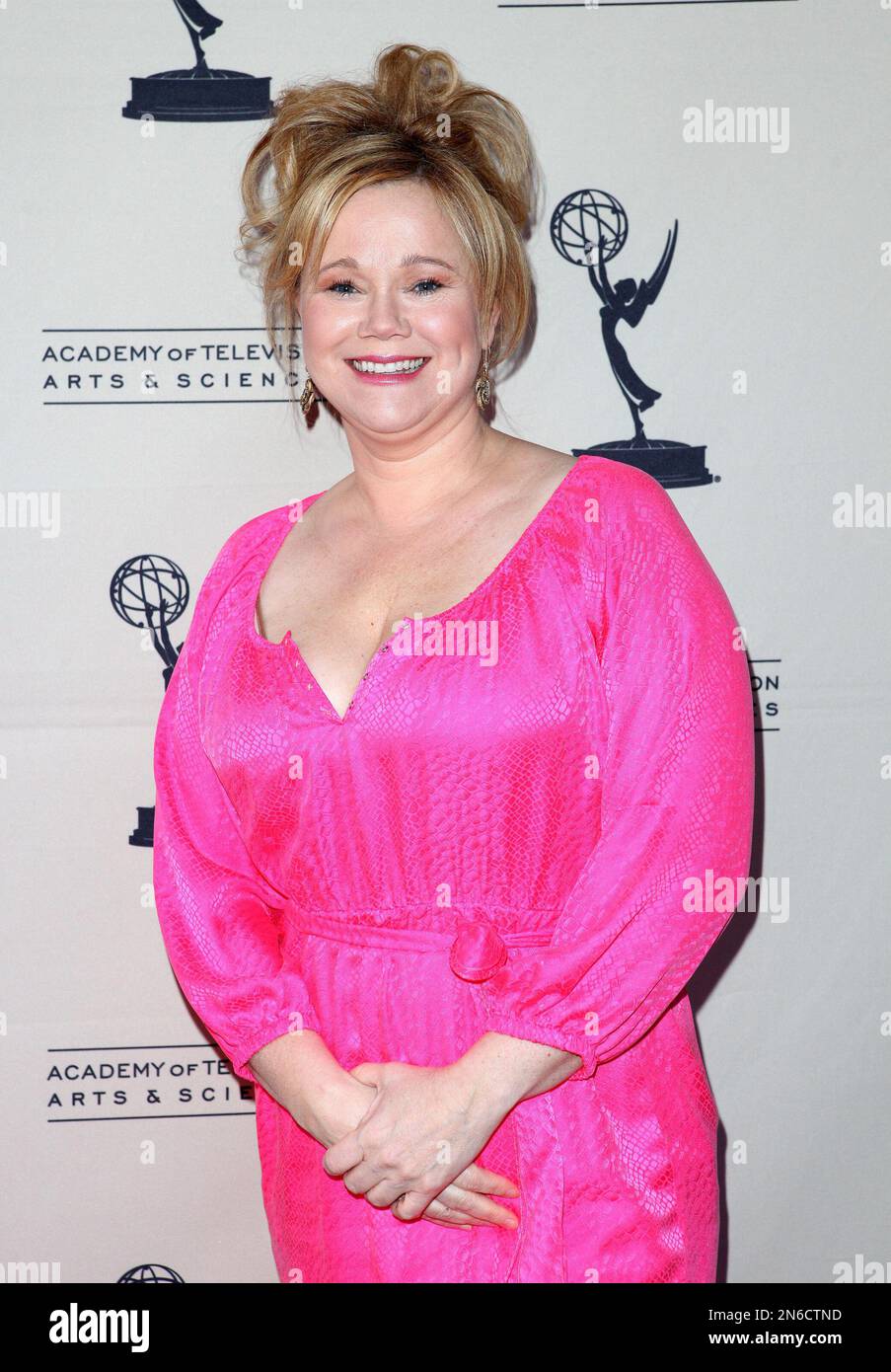 NORTH HOLLYWOOD, CA - MAY 16: Comedienne Caroline Rhea arrives at the ...