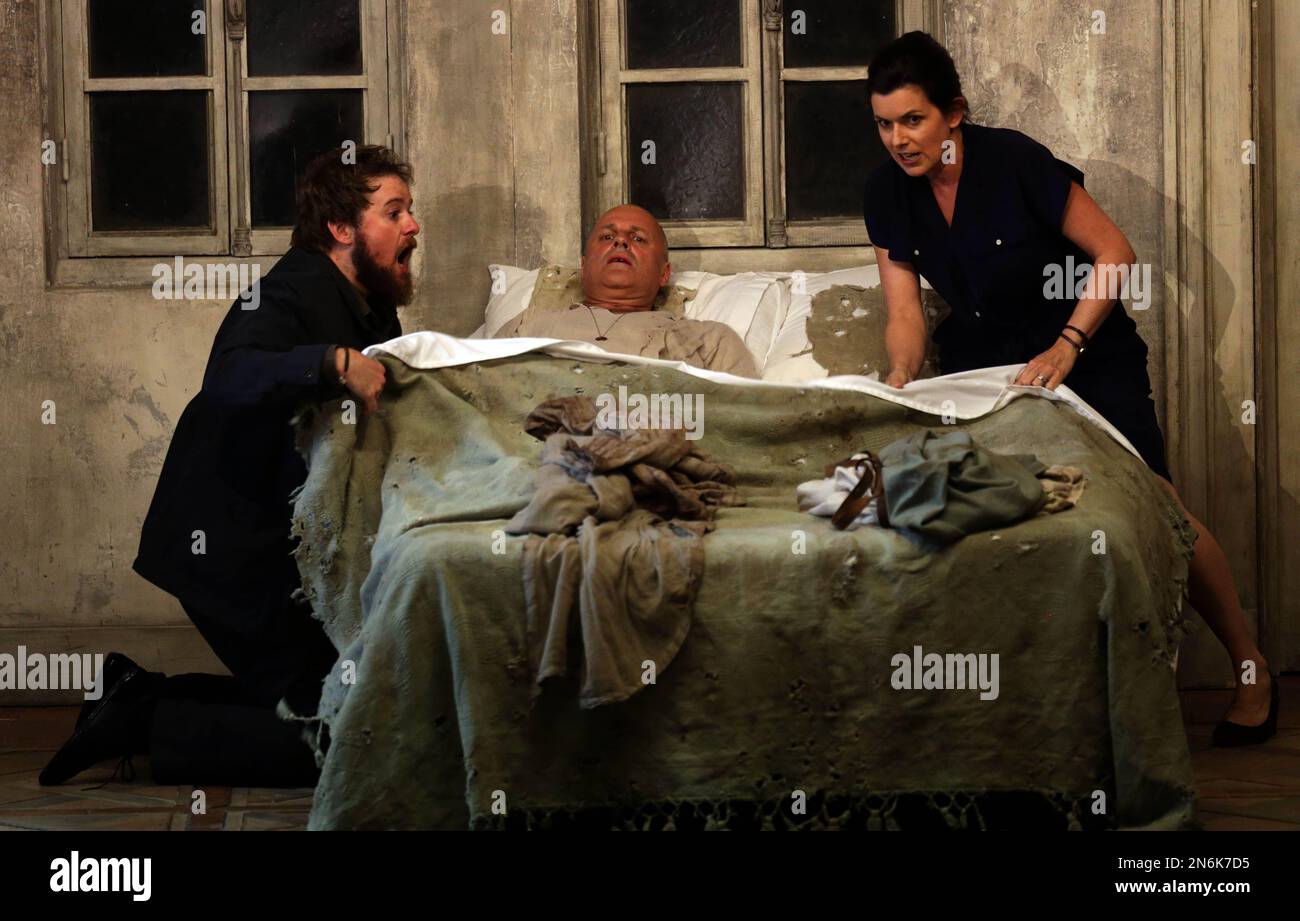 TO GO WITH STORY BY MIKE SILVERMAN - In this picture taken July 22 ...