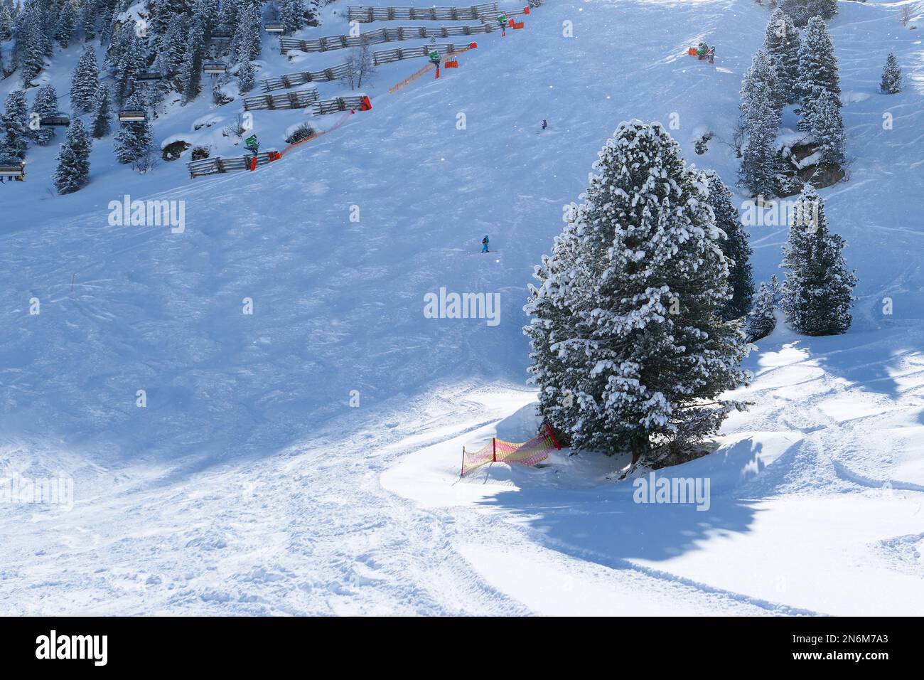 Die Harakiri-Skipiste im Zillertal in den Tiroler Bergen ...
