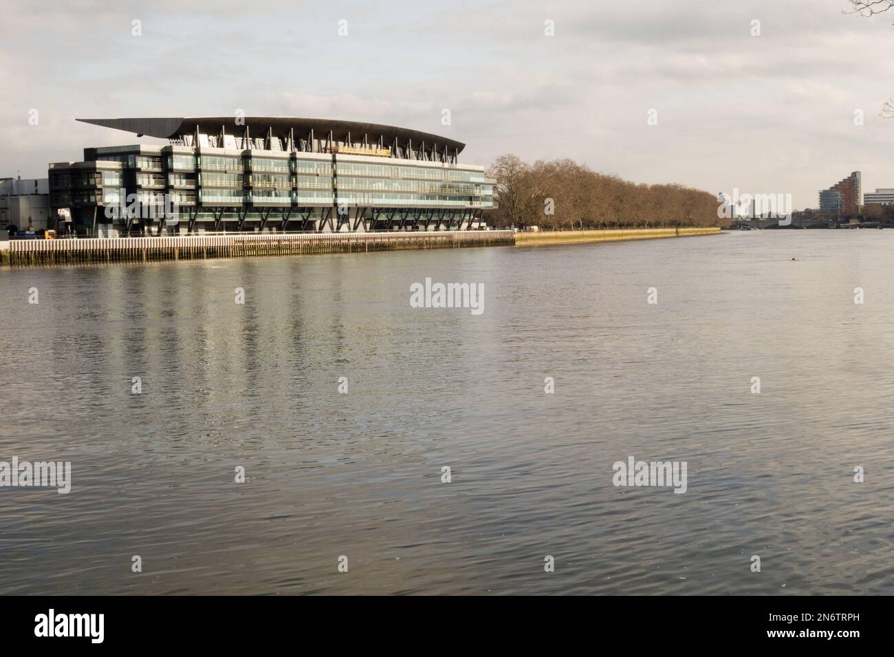 Fulham fc stadium -Fotos und -Bildmaterial in hoher Auflösung – Alamy