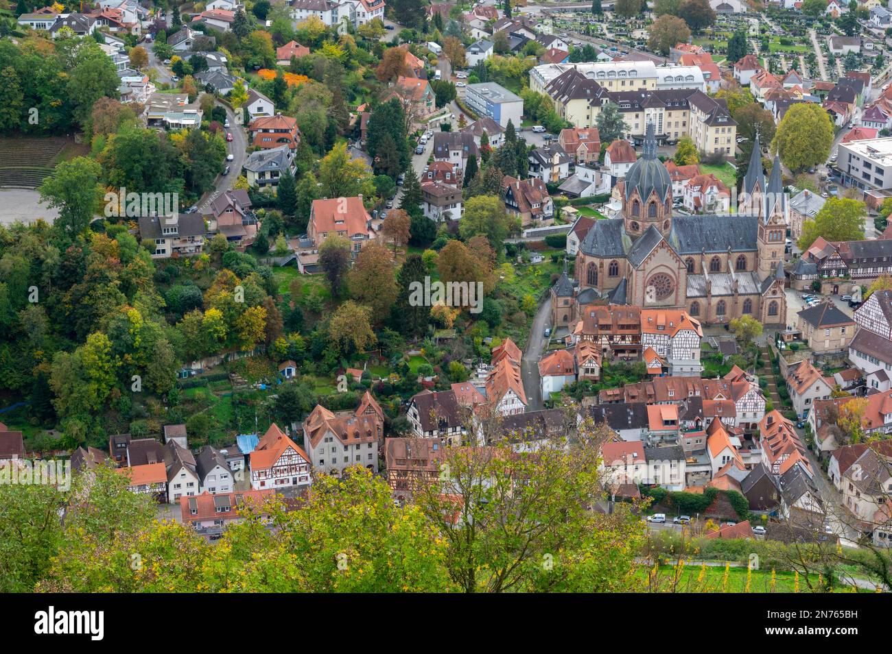 Blick von der starkenburg auf dom und altstadt -Fotos und -Bildmaterial ...