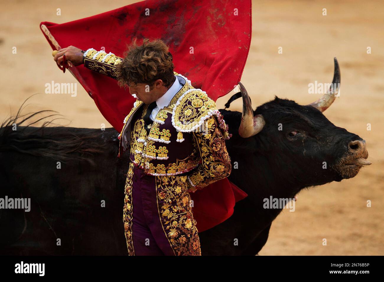 Spanish bullfighter Manuel Escribano performs with a Dolores Aguirre ...