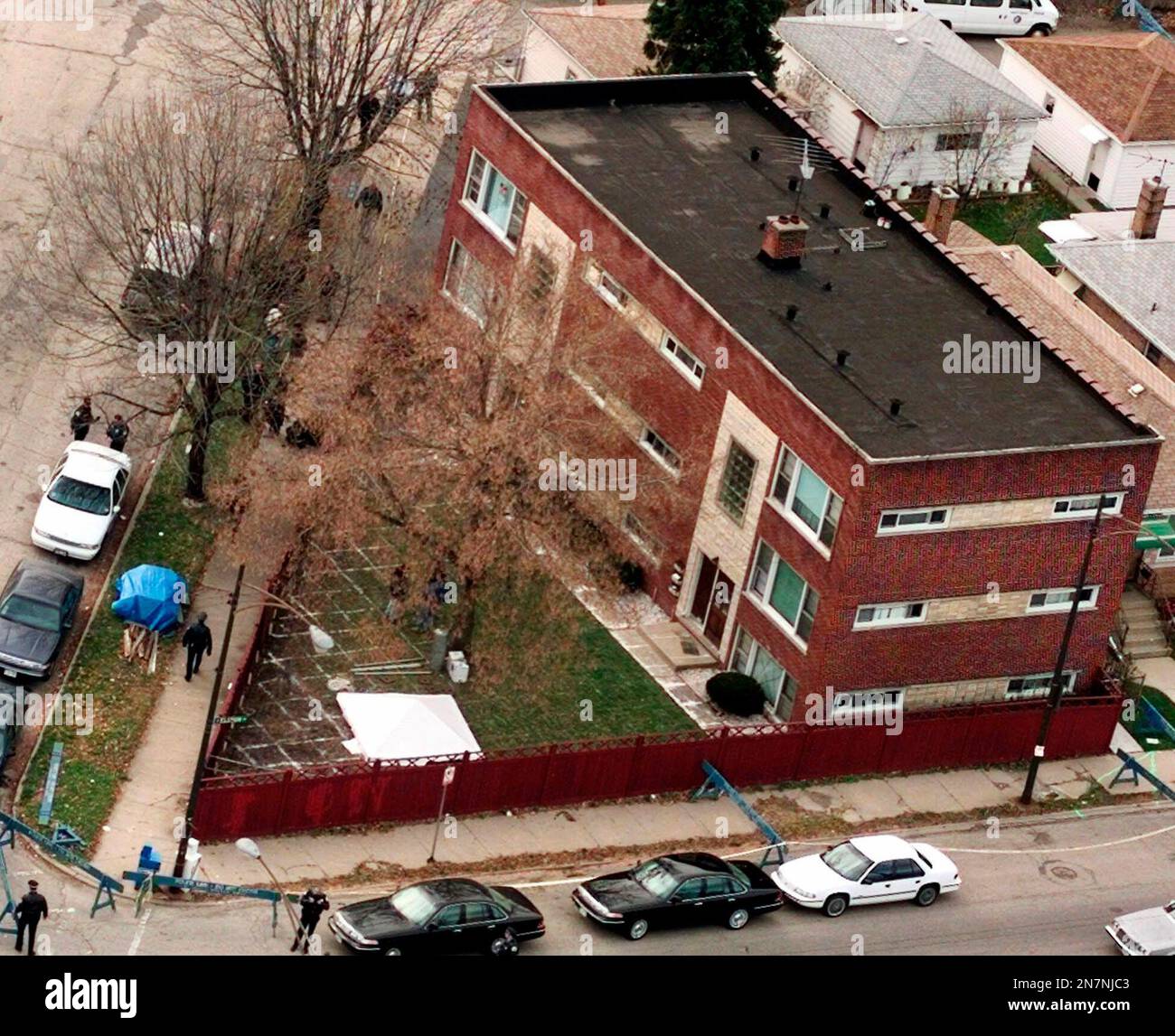 FILE - In this Nov. 23, 1998 file photo, grid patterns are drawn on the ...