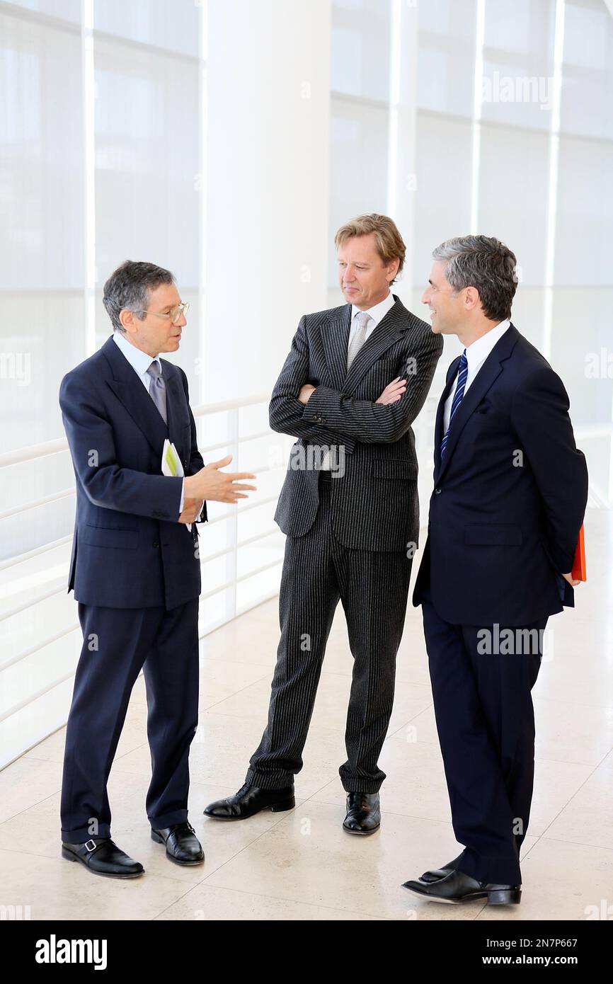 From left, Jeffrey Deitch, Director, MOCA; Timothy Potts, Director, J ...