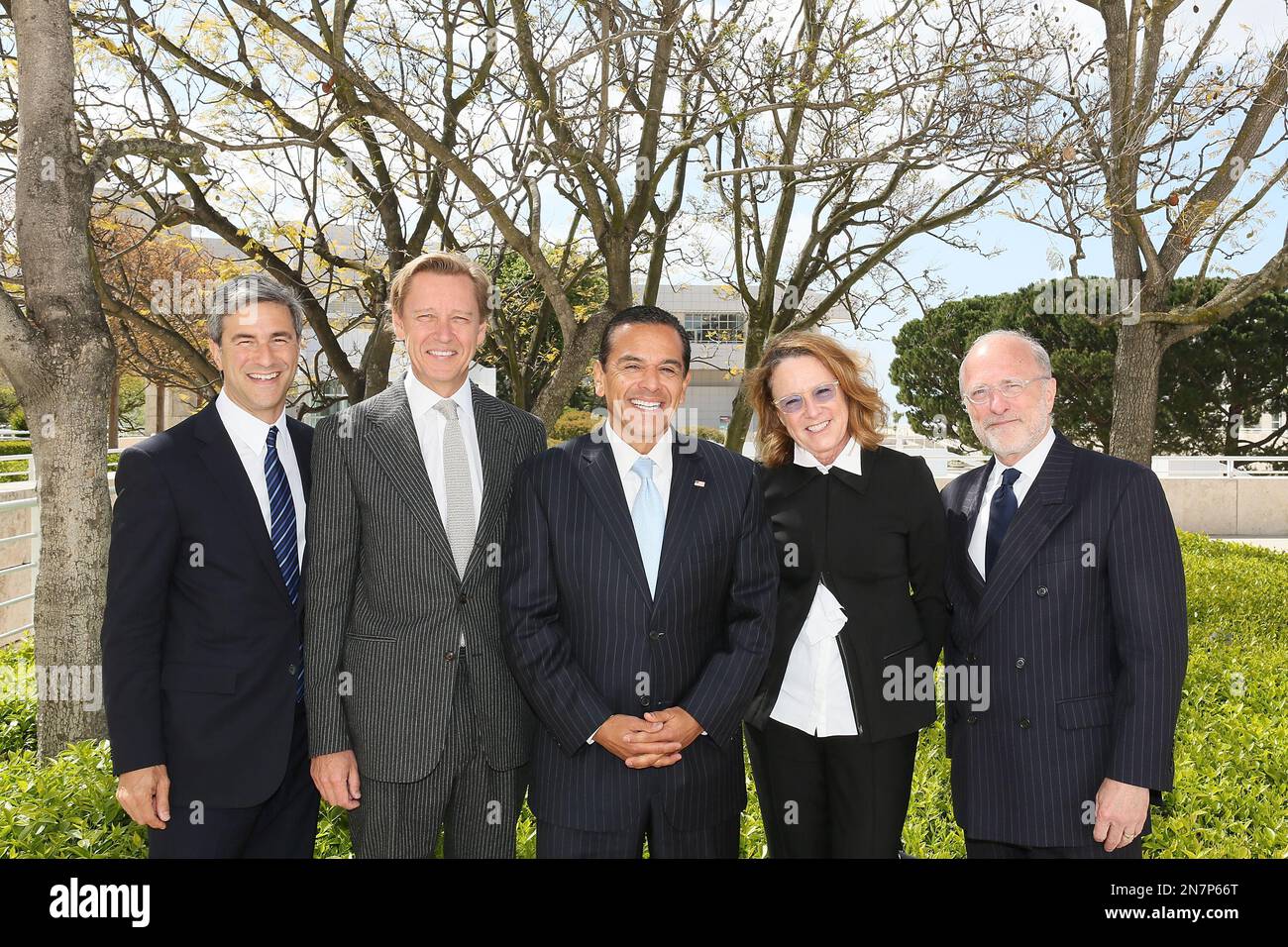 From left, Michael Govan, CEO Los Angeles County Museum of Art and ...