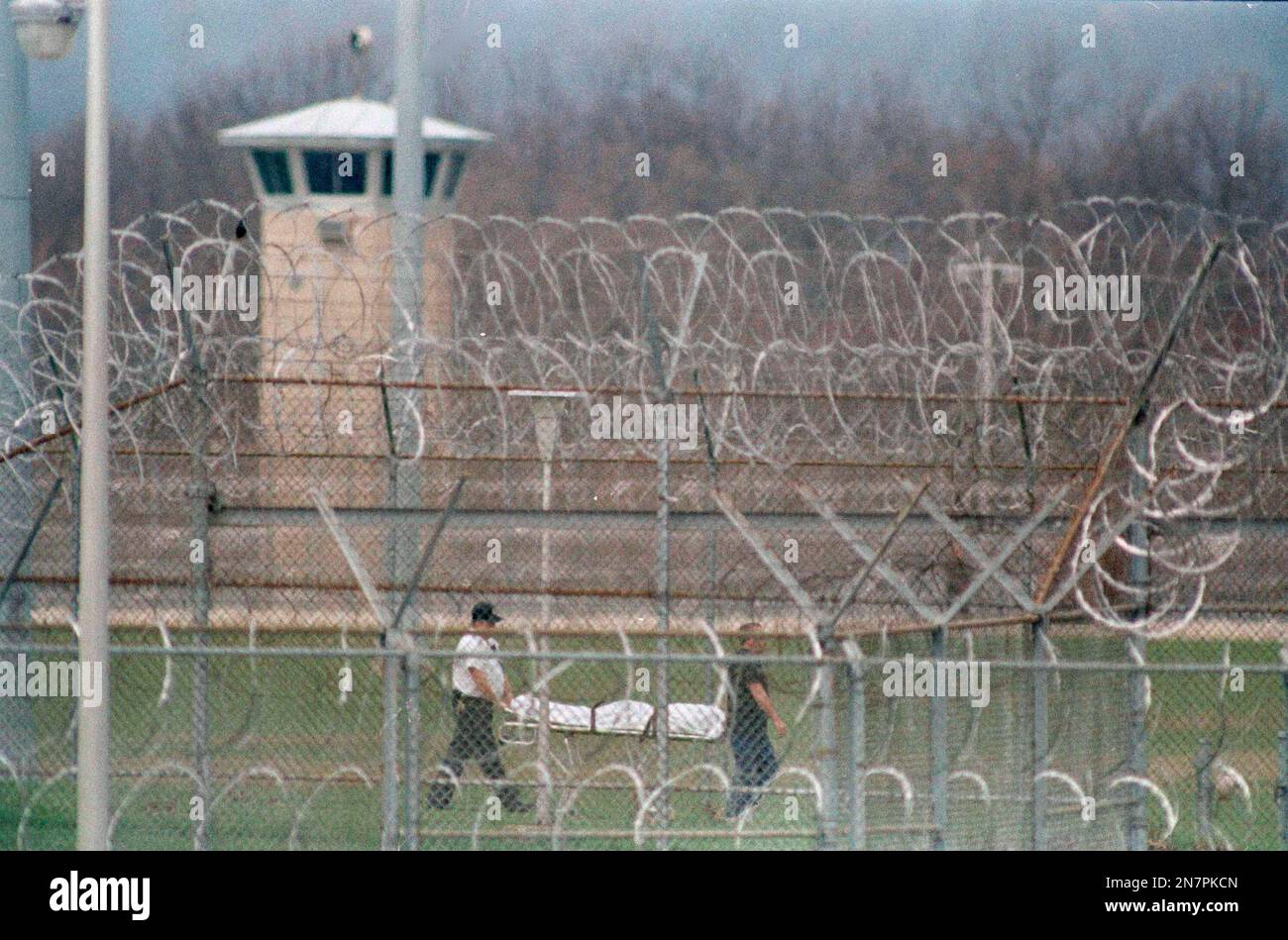 FILE - This April 13, 1993 file photo shows the body of the seventh ...