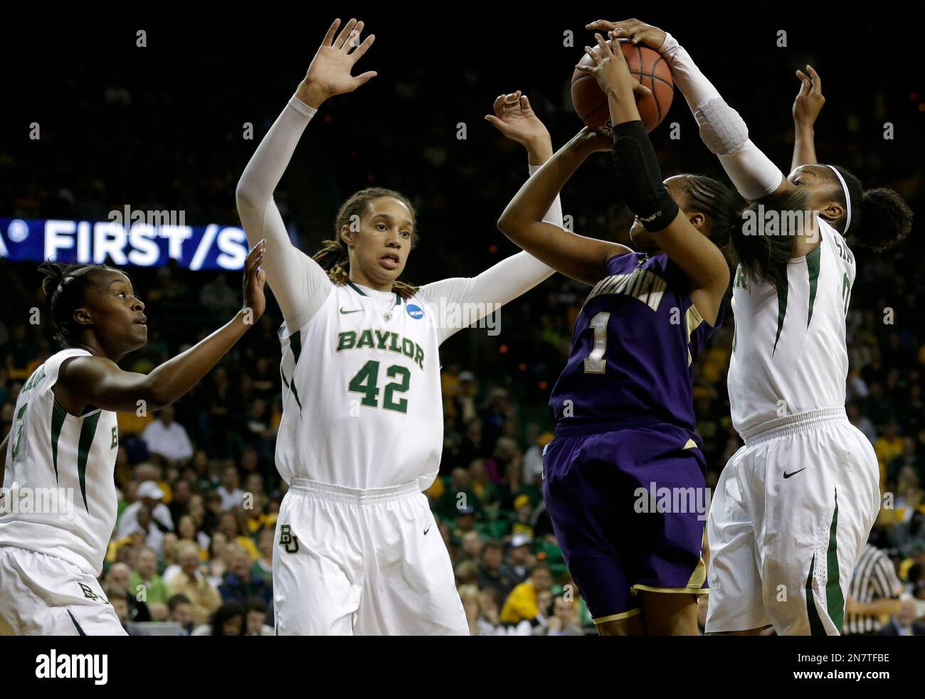 Baylor's Jordan Madden, left, and Brittney Griner (42) watch as Odyssey ...