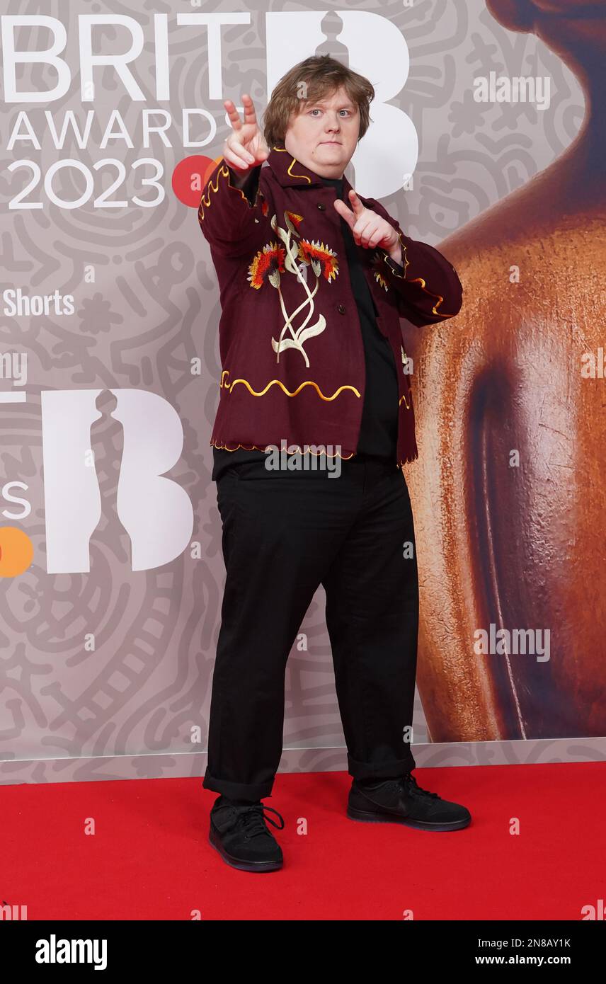 Lewis Capaldi nimmt an den Brit Awards 2023 in der O2 Arena in London ...