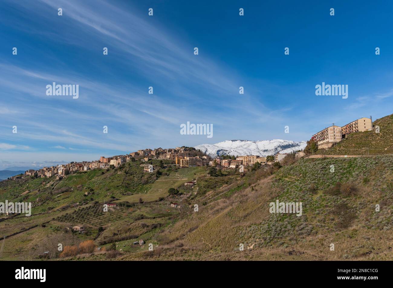 Berge von sizilien -Fotos und -Bildmaterial in hoher Auflösung – Alamy