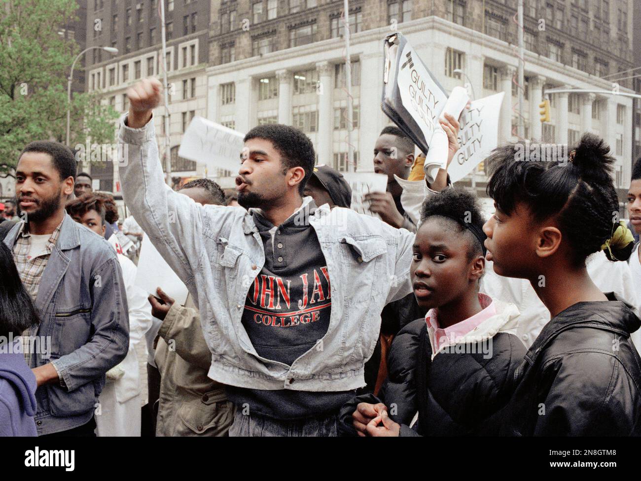 Supporters of Yusuf Hawkins, rally outside the State Supreme Court in ...