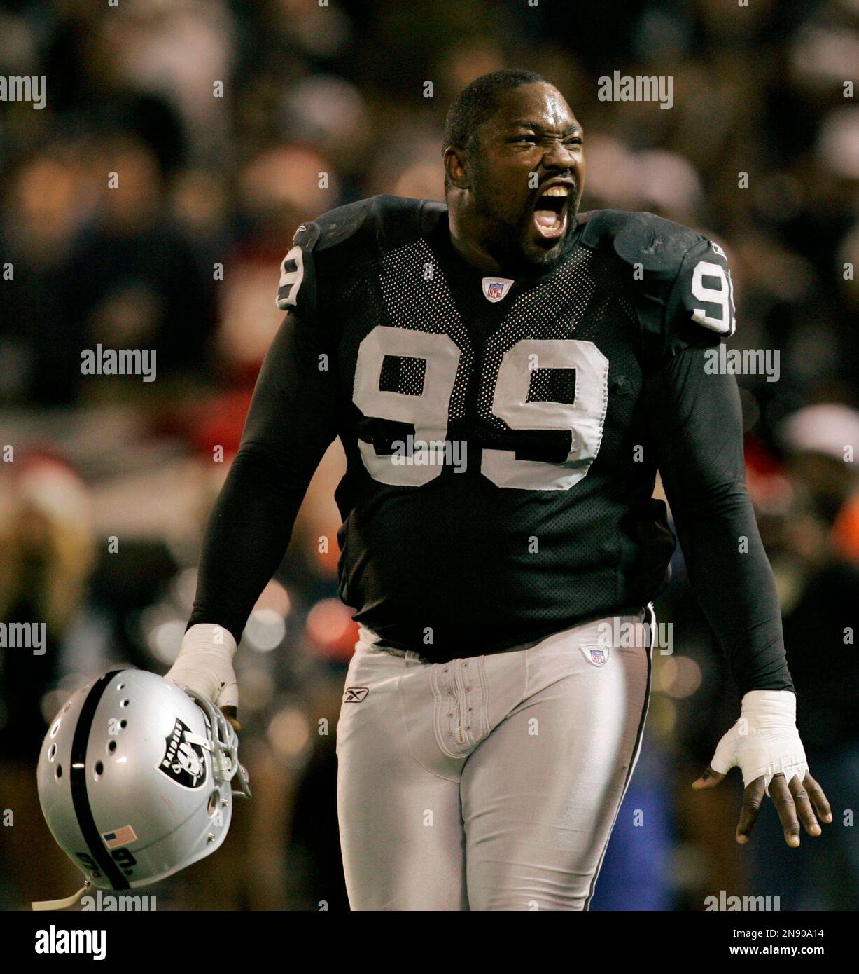 FILE - In this Dec. 23, 2006, file photo, Oakland Raiders' Warren Sapp ...